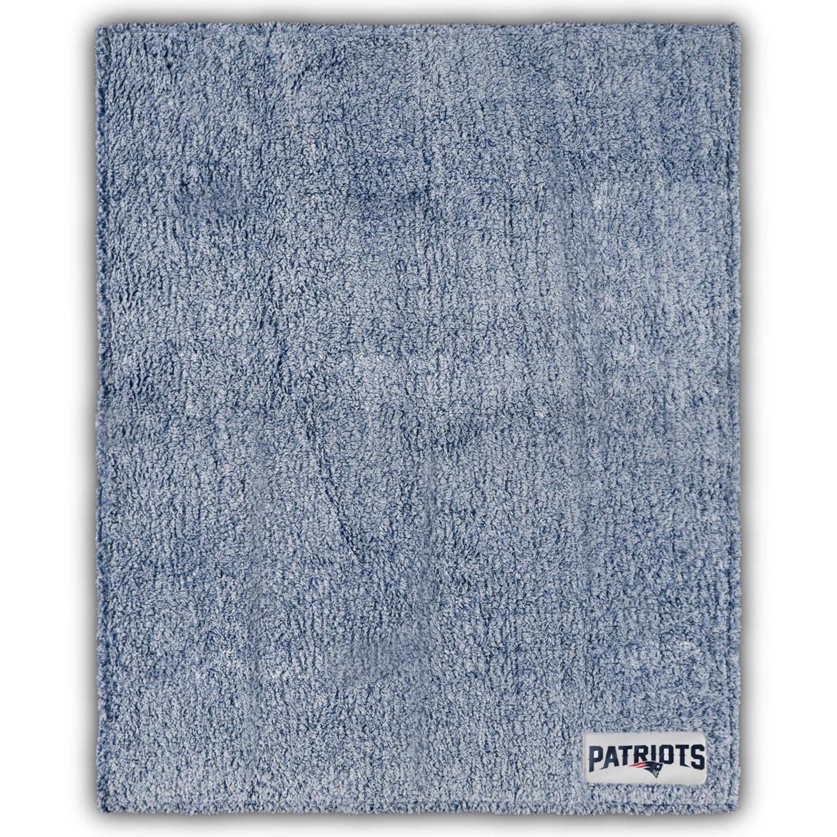 Officially Licensed NFL Patriots 60'' x 50'' Frosty Fleece Blanket ...