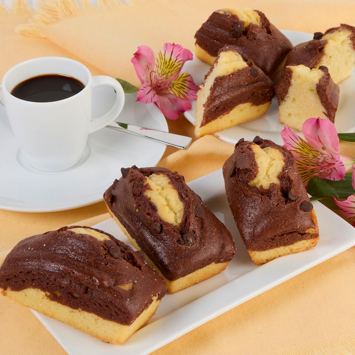 Jannet's Latin Bakehouse 20pc Chocolate Swirl Mini Cakes w/ Giftboxes | HSN